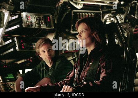 THE CORE -2003 HILARY SWANK Stock Photo - Alamy