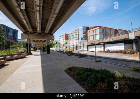 New green space and public realm between the College City Hub and Broad ...