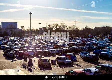 Tesco car park, Stevenage Stock Photo - Alamy