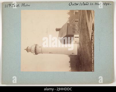WI - Outer Island. Outer Island Light Station, Wisconsin Stock Photo ...