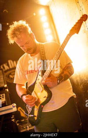 Edinburgh, Scotland. Mon 18 2022. Brighton post-punk band DITZ perform ...