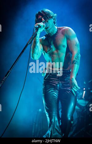 Rkomi on stage during Rkomi - insuperabile Summer Tour 2022, Italian ...