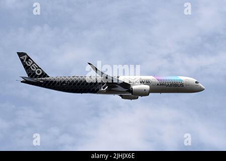 Airbus A350 Farnborough Airshow 2022 Stock Photo - Alamy
