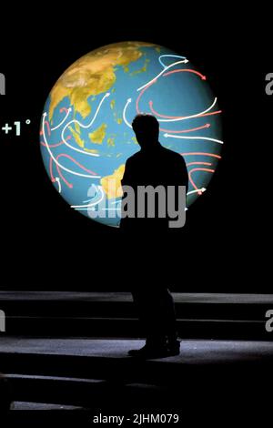 AL GORE, AN INCONVENIENT TRUTH, 2006 Stock Photo - Alamy