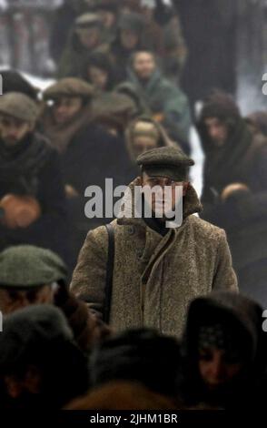 DANIEL CRAIG, DEFIANCE, 2008 Stock Photo - Alamy