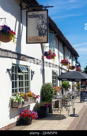 16th Century The Shambles Inn, Bell Street, Lutterworth, Leicestershire ...