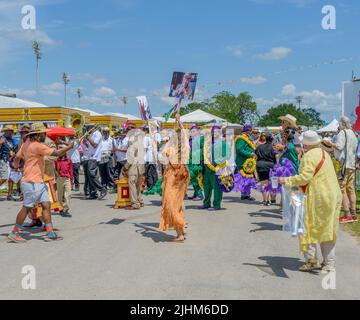 New Orleans Social Aid and Pleasure Club Second Line (Secondline ...
