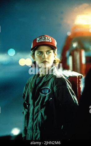 PARENTHOOD (1989) JOAQUIN PHOENIX (LEAF PHOENIX), KEANU REEVES, MARTHA ...