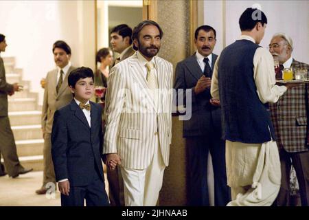 ZEKERIA EBRAHIMI, HOMAYON ERSHADI, THE KITE RUNNER, 2007 Stock Photo ...