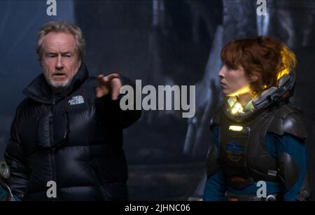 RIDLEY SCOTT, NOOMI RAPACE, PROMETHEUS, 2012 Stock Photo - Alamy