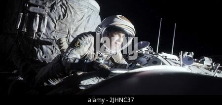 GRAVITY, Sandra Bullock, 2013. ©Warner Bros. Pictures/courtesy Everett ...