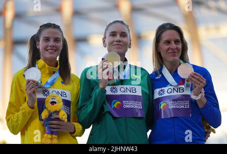 Yaroslava Mahuchikh, Eleanor Patterson and Elena Vallortigara in the ...