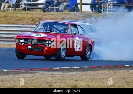 Timothy Dutton, Alfa Romeo Giulia Sprint GT, HRDC Classic Alfa ...