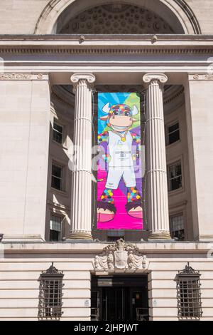 Perry the mascot of the Birmingham 2022 Commonwealth Games Stock Photo ...