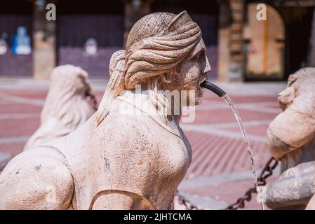 Ancient statue of Sphinx on Piazza del Popolo, Rome, Italy Stock Photo ...