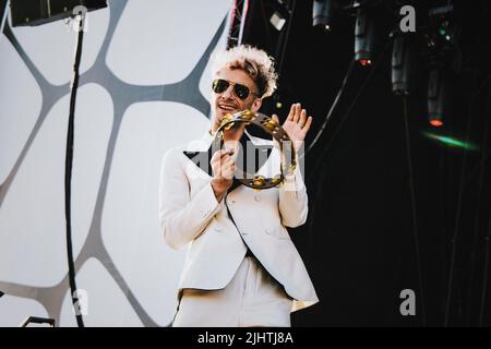 Singer Marlon Magnee of the band Le Femme performs on stage at MadCool ...