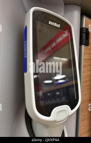 tesco self service hand held bar code supermarket scanner reader Stock ...
