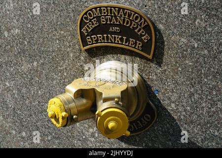 Combination fire standpipe and sprinkler, Manhattan, New York City (NYC ...