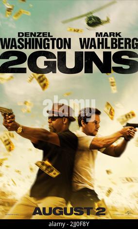 DENZEL WASHINGTON, MARK WAHLBERG POSTER, 2 GUNS, 2013 Stock Photo - Alamy