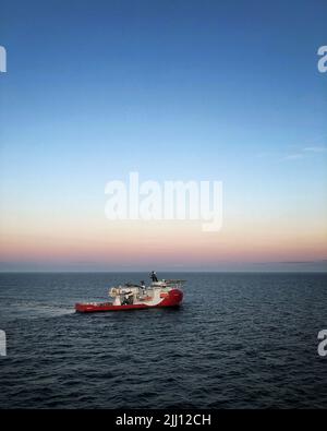Seaway 7, Siem Stingray, support vessel, within Seagreen Windfarm Stock ...