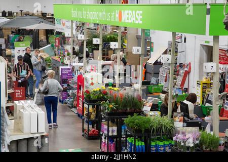 Homebase, Oldbury Green Retail Park, Oldbury, West Midlands Stock Photo ...