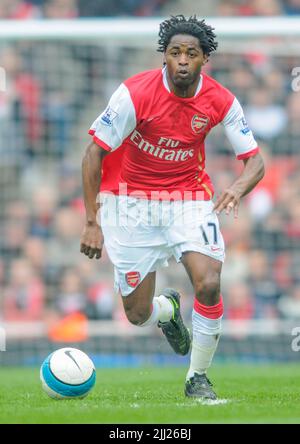 Arsenal's - Alex Song Stock Photo - Alamy