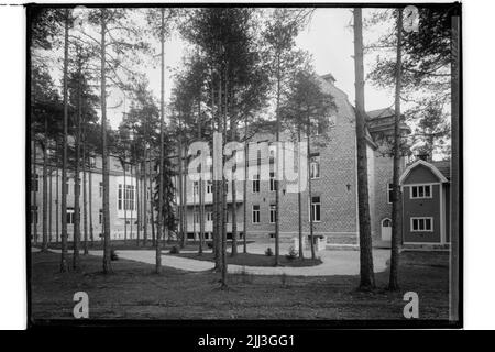 Tubercoloss Hospital in Adolfsberg, three -storey hospital buildings in ...