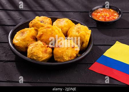 Papas rellenas Colombian - Colombian fried street food Stock Photo - Alamy