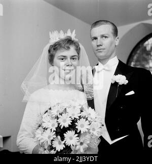 Bridal couple. April 6, 1959 Stock Photo - Alamy