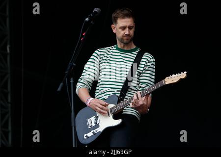 Edward 'Maz' Marriott guitarist of Little Man Tate Stock Photo - Alamy