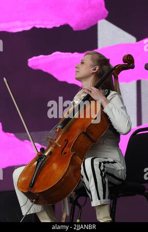 Macclesfield, UK. 24th July, 2022. The final day of the Bluedot ...
