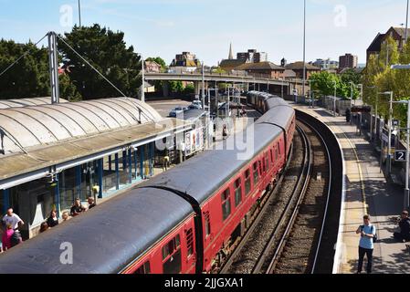 Class 20s 20007 and 20142 Sir John Betjeman, in London Underground ...