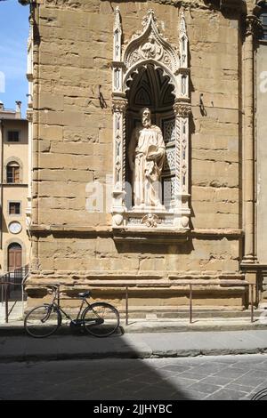 Saint Mark statue, Orsanmichele Church, Florence, Italy. Statue by ...