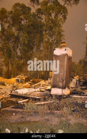 Damage from the 2003 Cedar wildfire in San Diego, California Stock ...