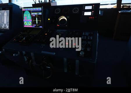 Screens and radars on command bridge Stock Photo - Alamy