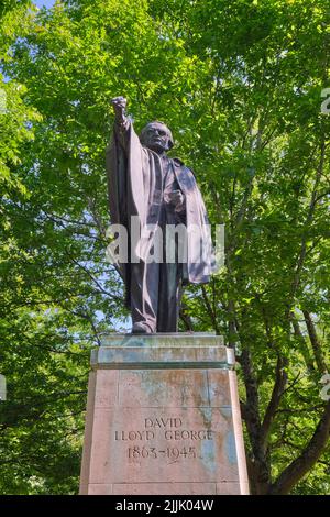 The Lloyd George statue in Cardiff. David Lloyd George (1863-1945) was ...