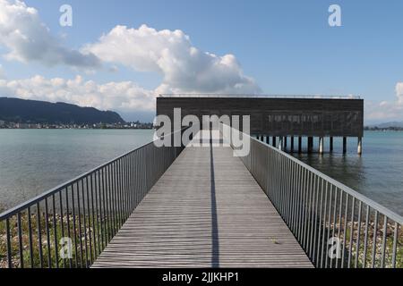 Austria, Lochau: Walkway to beachhouse. Located at famous emperor beach ...