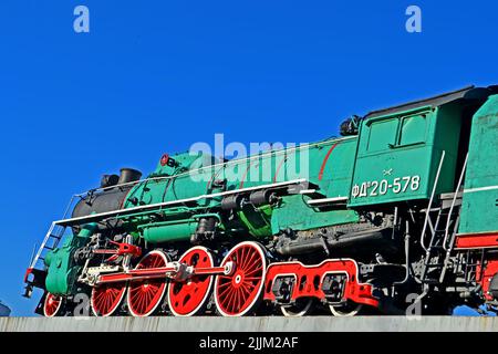 Russian Soviet passenger steam locomotive class IS (Joseph Stalin ...