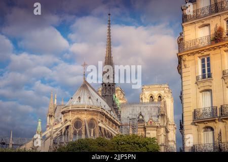 Notre Dame of Paris spire, columns and archs, back view, France Stock ...