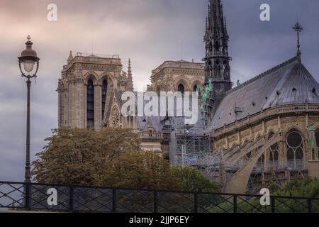 Notre Dame of Paris spire, columns and archs, back view, France Stock ...