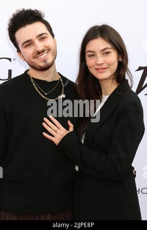 LOS ANGELES - DEC 4: Blake Slatkin, Gracie Abrams at the Variety 2021 ...