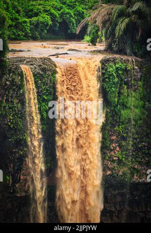 Chamarel Waterfall in lush tropical greenery of Mauritius, Indian Ocean ...