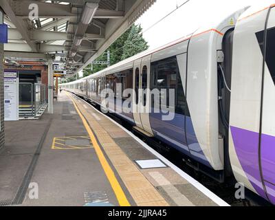 Burnham, Slough, Berkshire, UK. 26th July, 2022. An Elizabeth Line ...