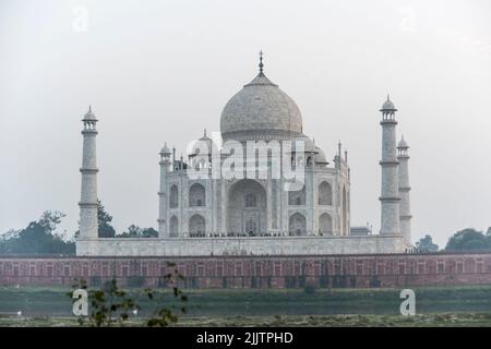 Taj mahal in Agra city,India Stock Photo - Alamy