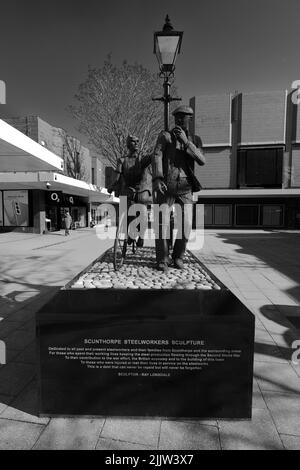 The Steelworkers sculpture, Scunthorpe town, Lincolnshire County ...