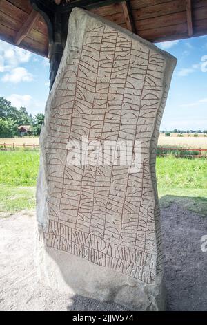 Written in stone by Vikings - The Rök rune stone from the 9th century ...