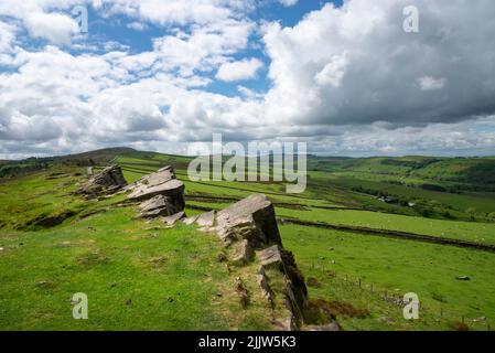 Windgather Rocks, Cheshire and Derbyshire Border, Peak District ...