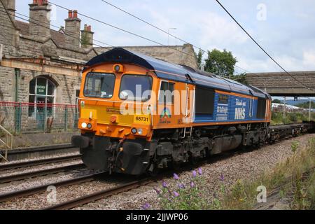 British Rail Class 27 diesel locomotive D5401 at Great Central Railway ...