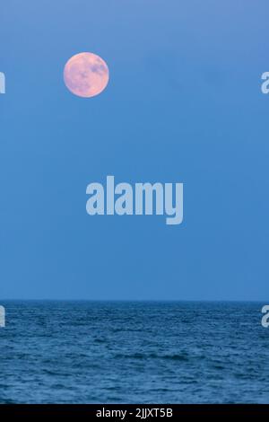 Full moon over Atlantic Ocean in Cape Cod, USA Stock Photo - Alamy