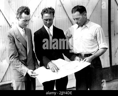 Harold Gatty Wiley Post. July 15, 1931 Stock Photo - Alamy